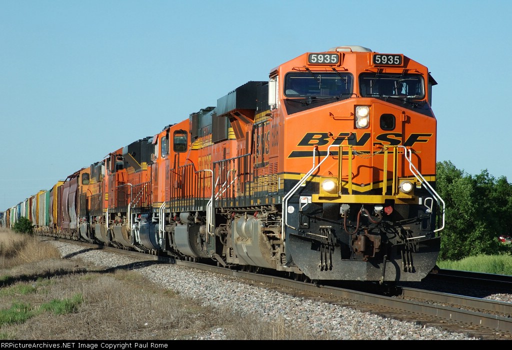 BNSF 5935, ES44AC, leads five more units westbound